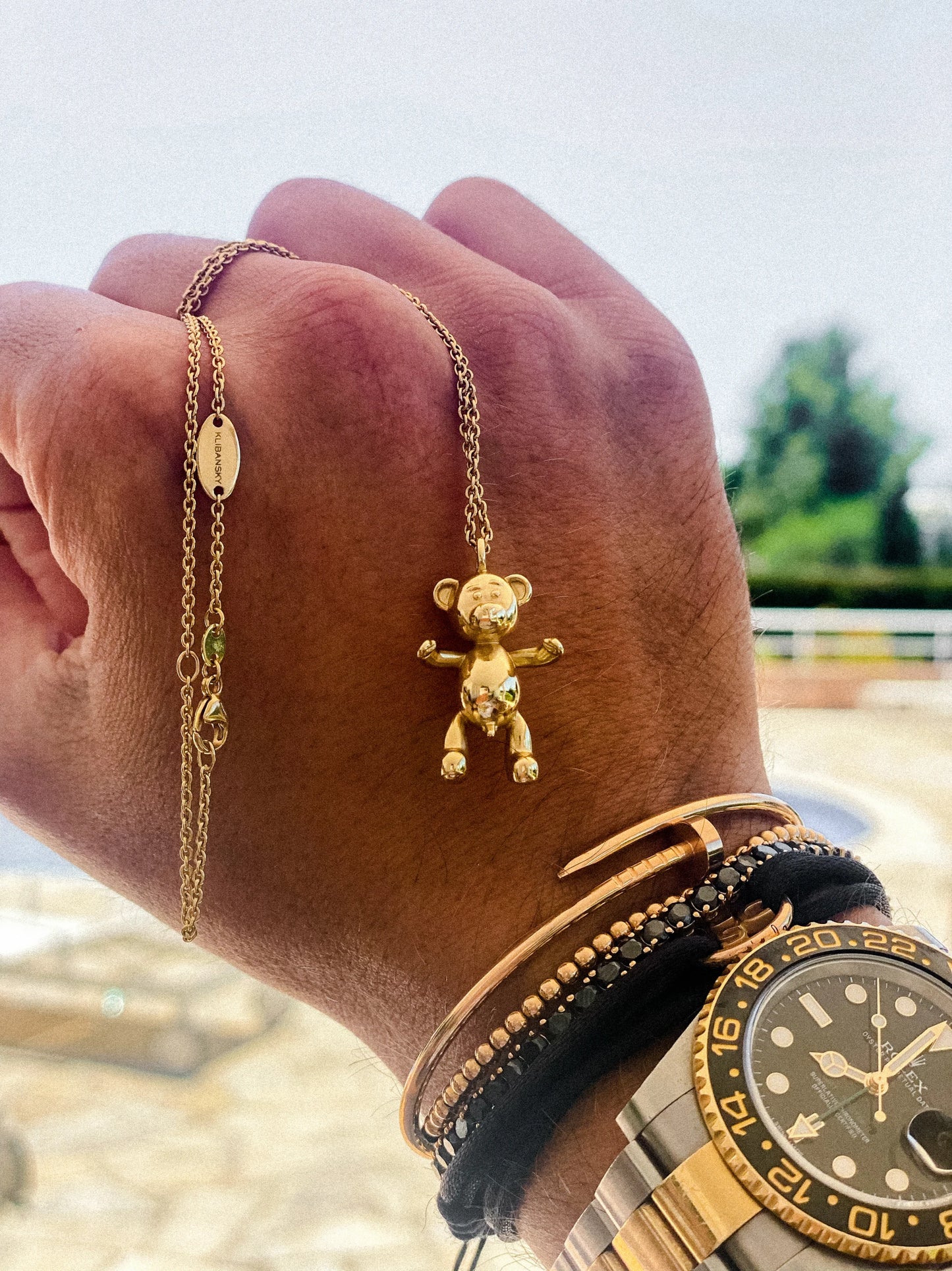 Yellow Gold - Bare Hug Necklace - Small (25 mm) – Joseph Yellow Gold - Bare Hug Necklace - Small (25 mm) – Joseph
